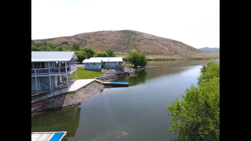 Brownlee Reservoir 2 Cabins – Real Estate Auction – Idaho/Oregon ...